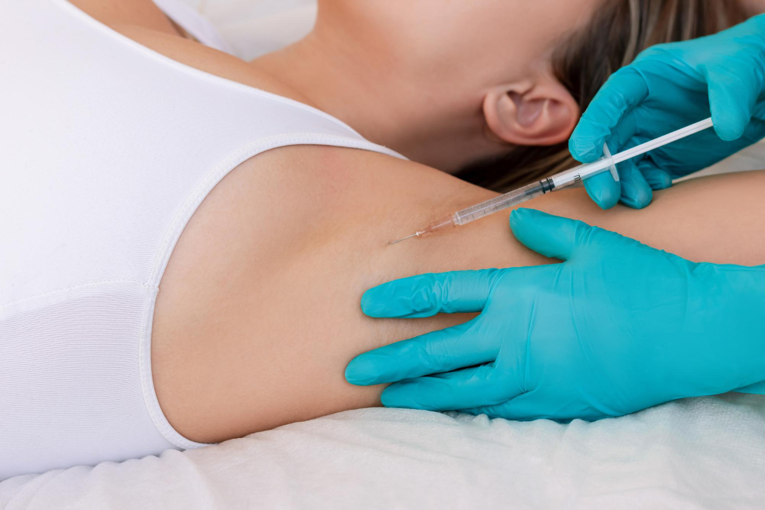 Hyperhidrosis Injection Dubai | Excessive Sweating Treatment